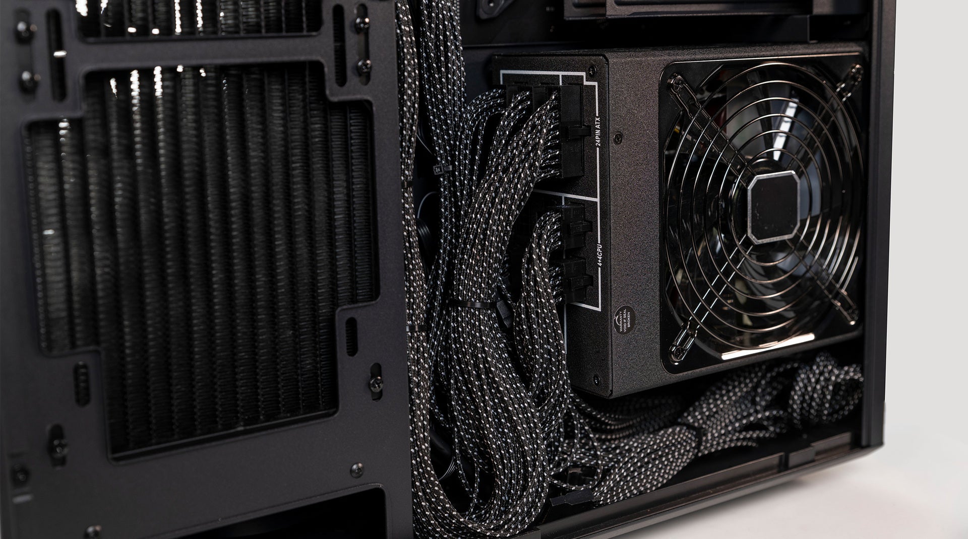Hyte Y60 Mod... – Performance-PCs.com